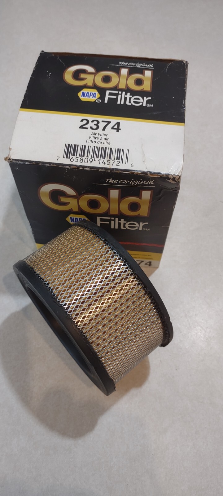 NAPA 2374 - Air filter cross reference