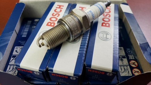 BOSCH 0242235663 OEM 7900 W7DCO SPARK PLUG WR7DC 8 UN. | USA DEALER | eBay