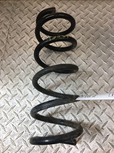 11 INFINITI G37 Rear Sdn Awd Coil Spring | eBay