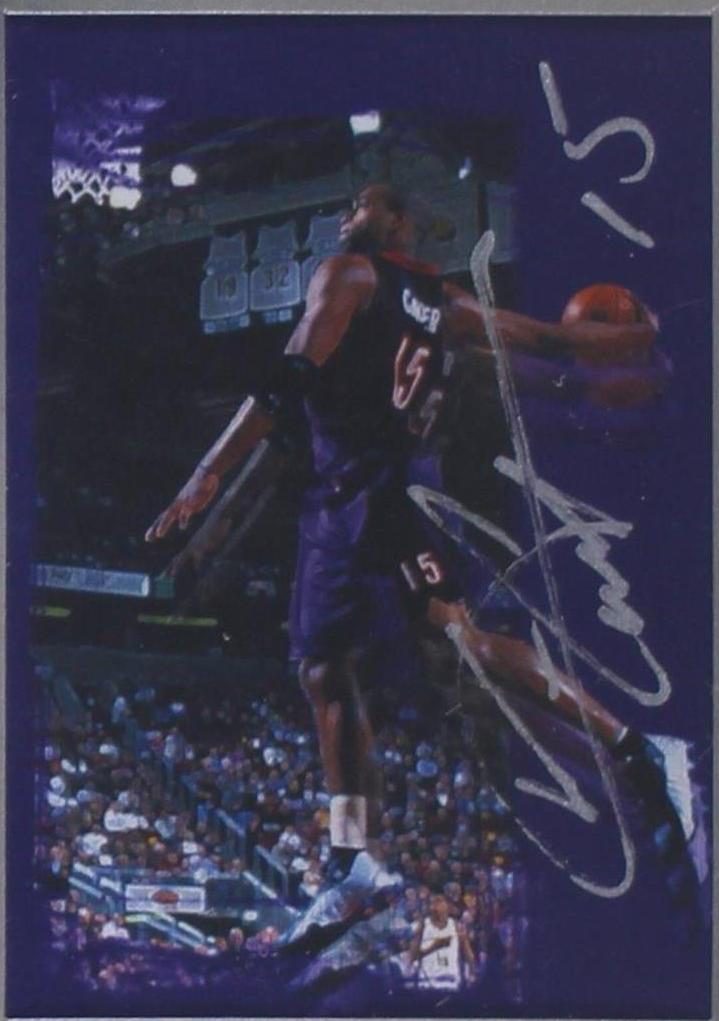 2001-02 Fleer Showcase - Avant Card Vince Carter #87 Autographed (AU ...