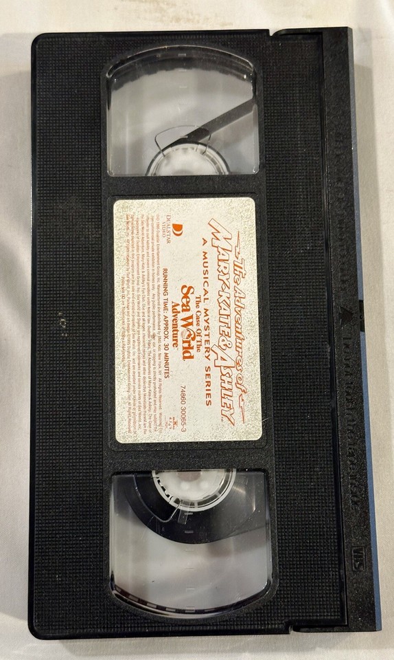 Mary-Kate & Ashley Olsen The Case of the Sea World Adventure VHS 1995 ...