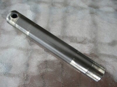 GENUINE BORG WARNER 0575 (M75) 25 SPLINE LSD PINION SHAFT | eBay Australia