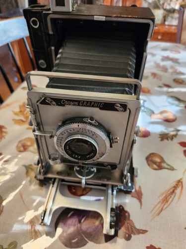 Graflex Crown Graphic 4x5 Press Camera with Ektar 127mm f/4.7 Lens ...