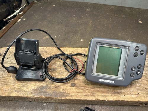 Hummingbird Wide 100 Fish Finder, Head Unit And Mounting Base, No ...