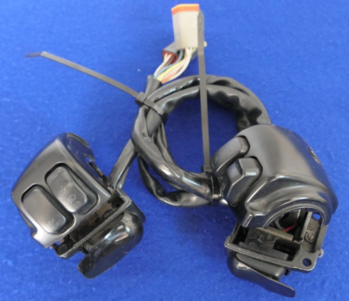 Genuin Harley Dyna Softail Sportster Left Right Handlebar Control ...