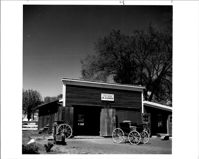 Jesse Hoover Blacksmith Shop West Branch Iowa IA 8x10 PRESS PHOTO | eBay