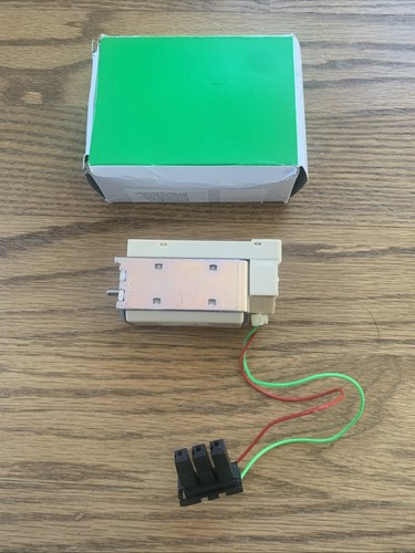 Schneider 33661 Voltage Release MX/XF 100/130 VDC/AC 50, E103955 Shunt ...