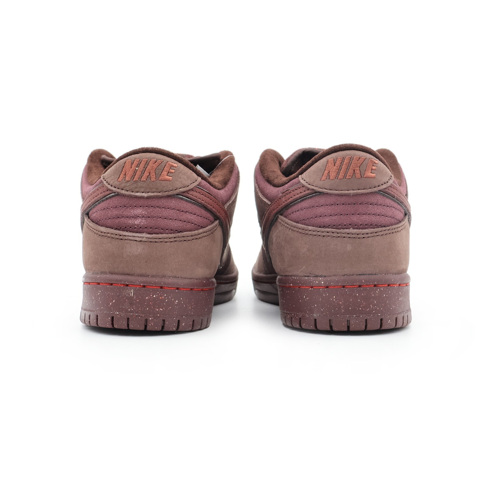 FN0619-600 Nike SB Dunk Low PRM City of Love Burgundy Crush Team Red ...