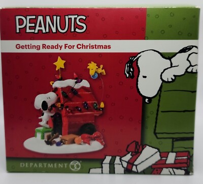 2015 DEPT. 56 PEANUTS SNOOPY "GETTING READY FOR CHRISTMAS" | eBay
