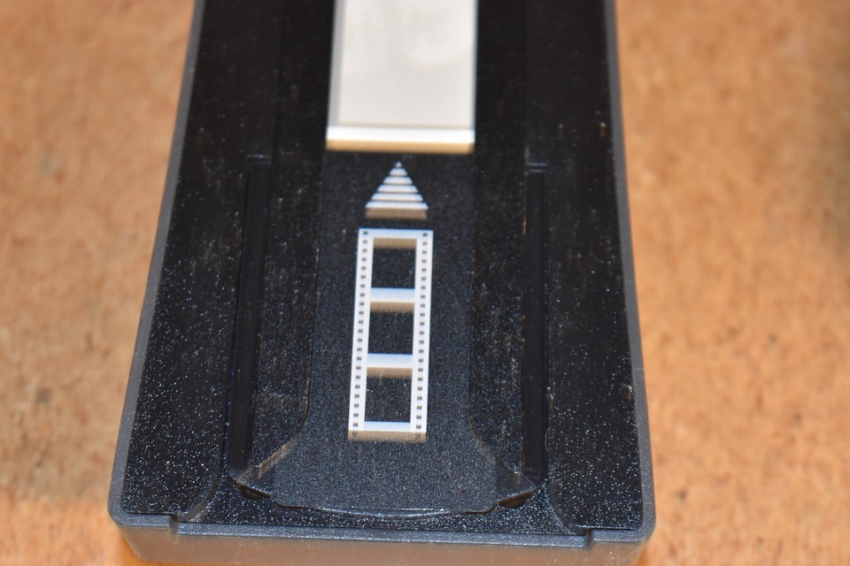 Hewlett Packard ScanJet XPA Model C9861A Slide/Negative Film Scanner ...