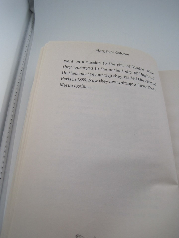 Magic Tree House: #36 A Merlin Mission: Blizzard of the Blue Moon ...