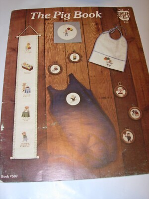 CROSS STITCH LEAFLET CHART PATTERN THE PIG BOOK GREEN APPLE CO PIGLET ...