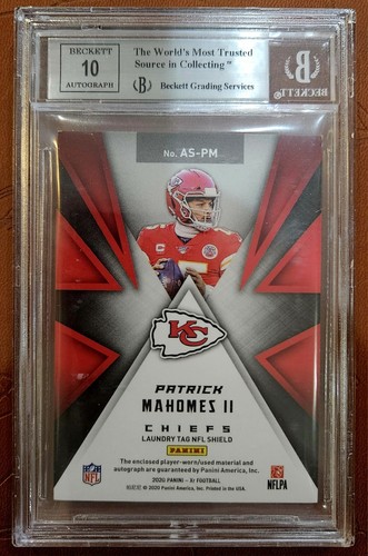 2020 Panini XR Patrick Mahomes II Autograph Swatch NFL Shield Patch ...