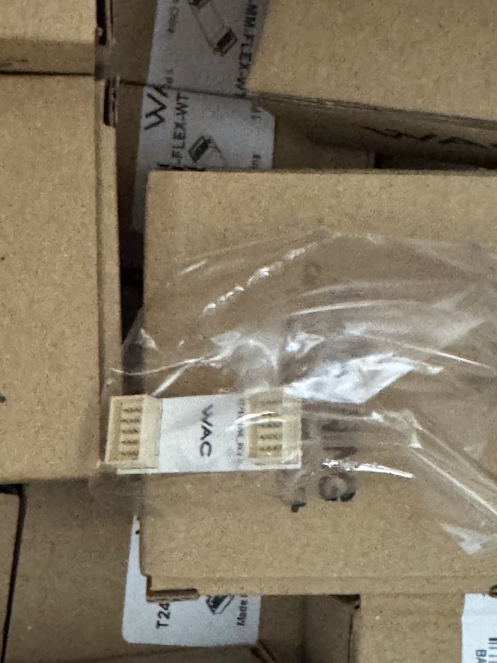 WAC Lighting T24-MM-FLEX-WT InvisiLED CCT White Connector Join Lot Of ...