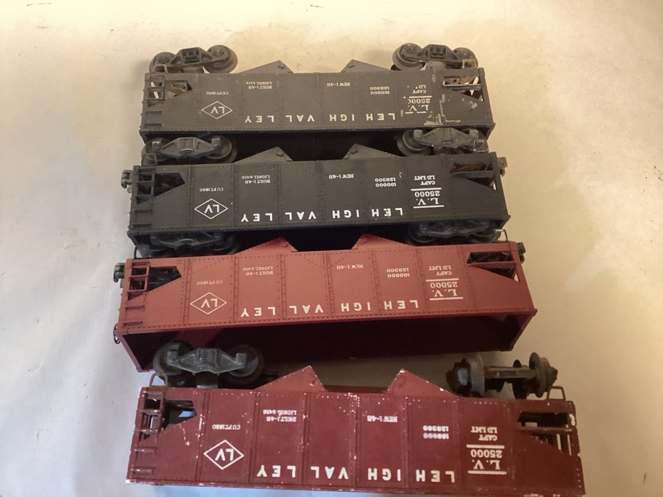 4 Vintage Lionel LV Lehigh Valley hopper cars #25000 toy train cars | eBay