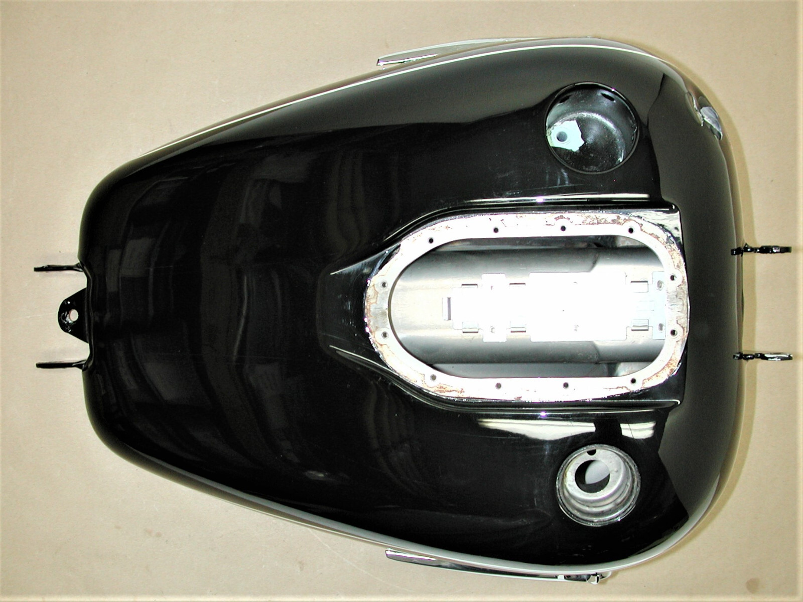 HARLEY DAVIDSON DYNA 2005 Super Glide OEM Motorcycle Fuel Gas Tank | eBay