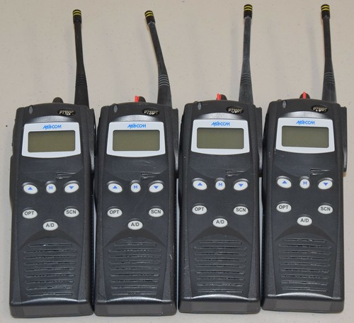 Lot 4 M/A-COM P7100 IP MAHT-S81NX Portable Two Way Radio w/ Antenna ...