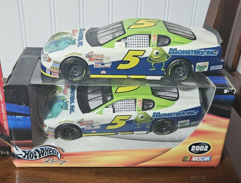 2003 NASCAR Ultra 1:64 Finding Nemo #5 And 2- 1:24 2002 #5 Monsters Inc ...