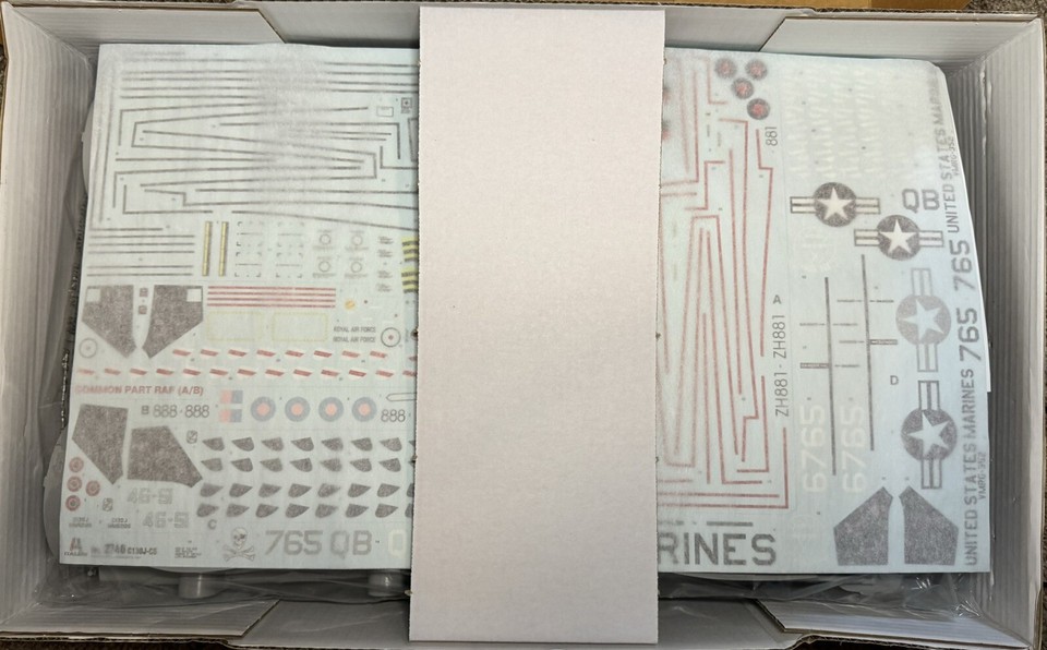 Italeri 2746 Lockheed-Martin C-130 J C5 Hercules 1/48 Scale Plastic ...