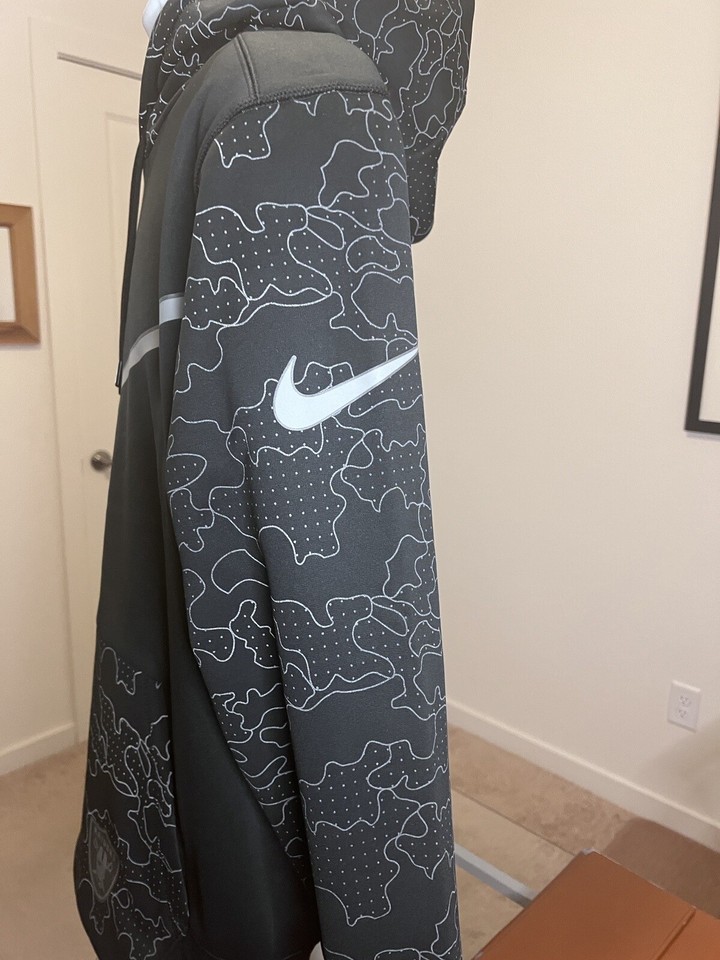 New Las Vegas Raiders Nike RFLCTV Chevron Pullover Hoodie Men's Size ...