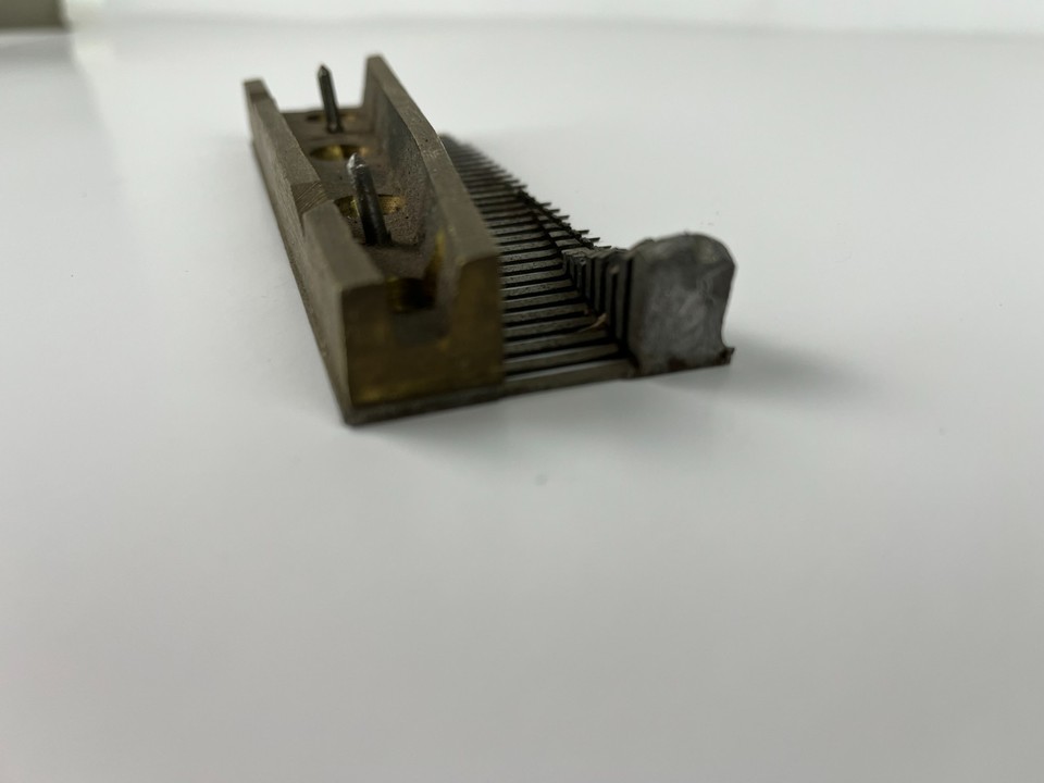 Antique Music Box Comb Disc Changer Regina Corona ? 5 3/8" 4 Hole Part ...