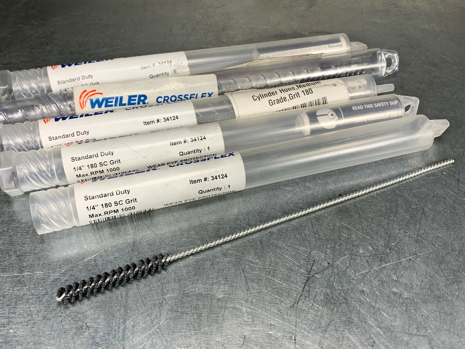 Weiler CrossFle/4" Cylinder Hone Bore Brush 180SC Grit 34124 () for ...