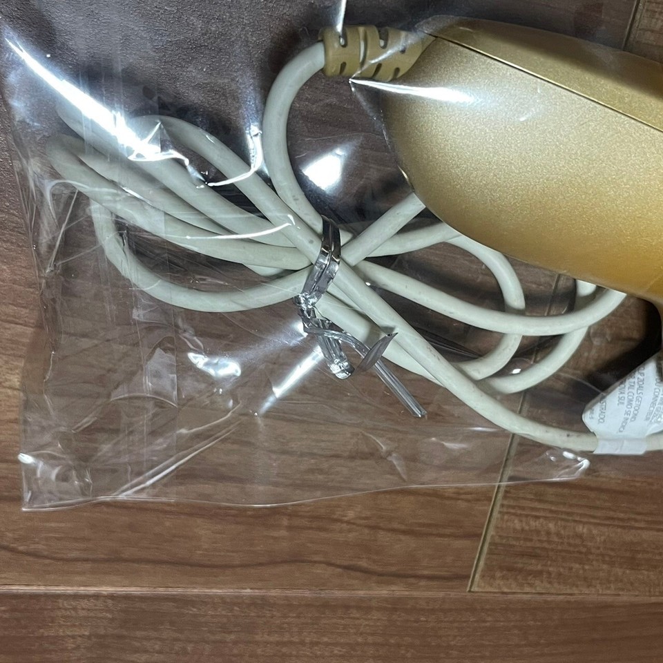 Nintendo Wii Golden Nunchuk Nunchuck | Japan | Gold | Controller | Wii ...