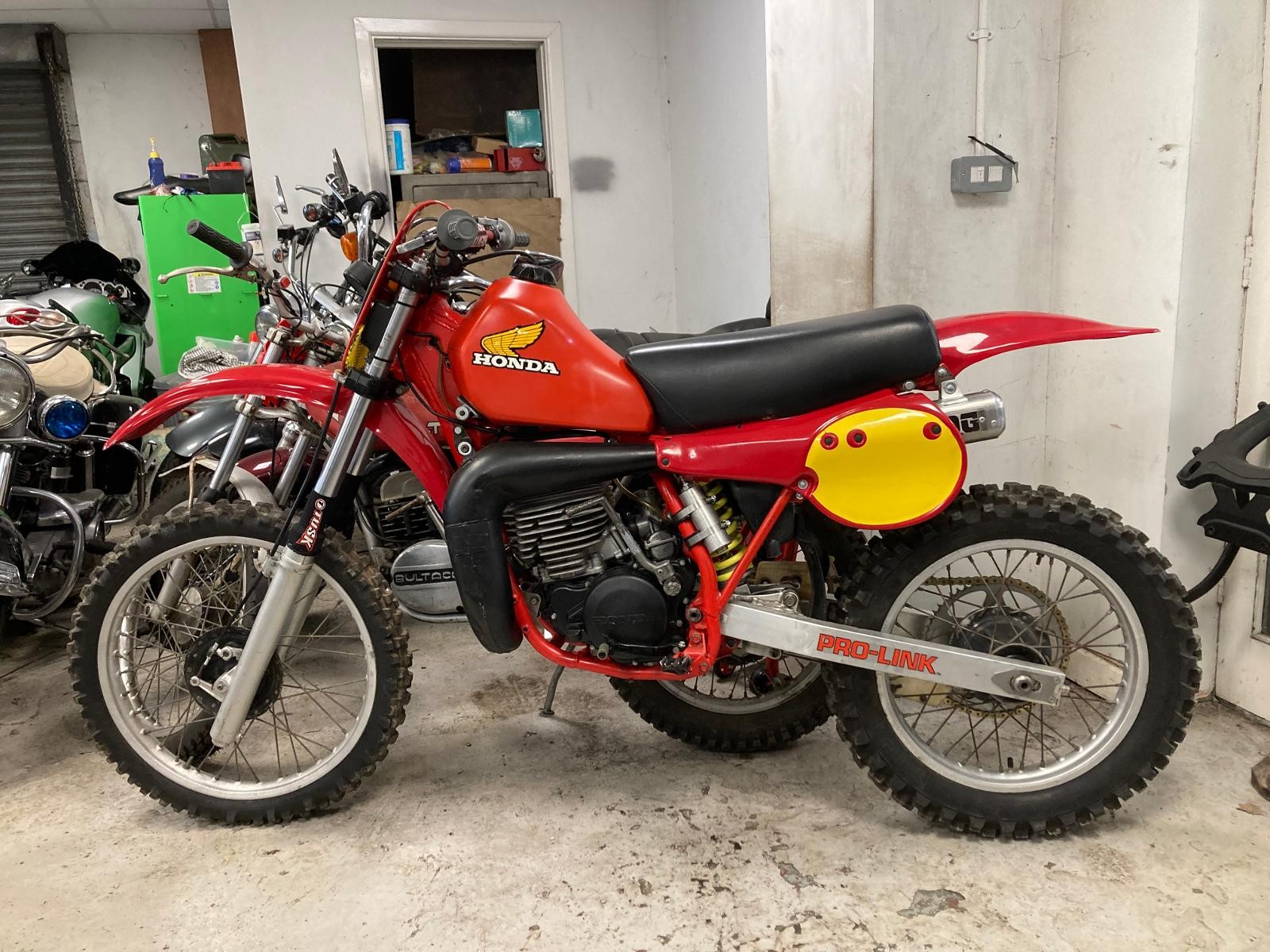 1982 Honda CR480R - Bike Years - 1980s