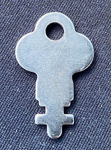 Butterfly Key Fits Many Locks For Coin-op Vending Slot Peanut Gumball ...