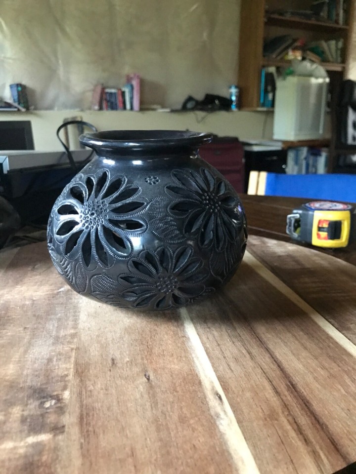 Dona Rosa Oaxaca Mexico Cut Out Pottery 6 in Diam | eBay