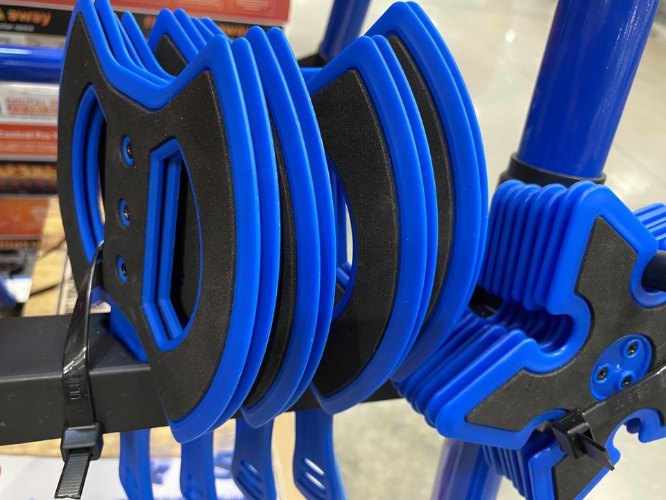 Axe Throw Set 8 Axes Outdoor Indoor Target Game Portable Folding Steel ...