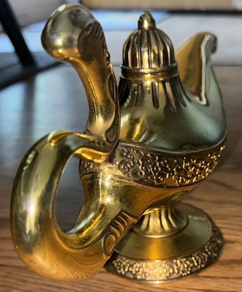 Disney Aladdin Genie Lamp Limited Edition 4000 Numbered Rare Brass Gold ...