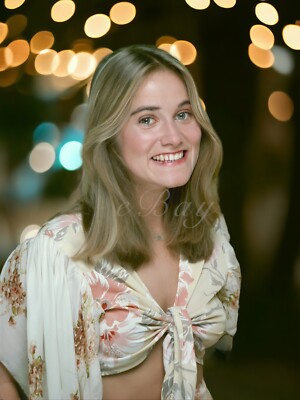 8x10 color photo of actress Maureen McCormick. Free Shipping. | eBay