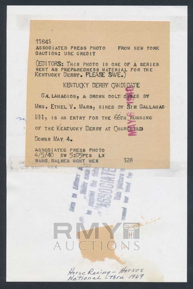 1940 "Gallahadion", Arrives at Churchill Downs "Winner of Kentucky ...