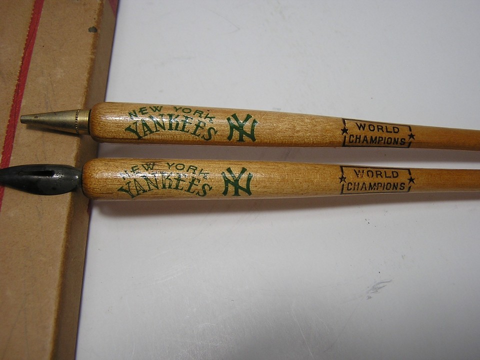 Vintage New York Yankees World Champions Baseball Bat Pen and Pencil ...