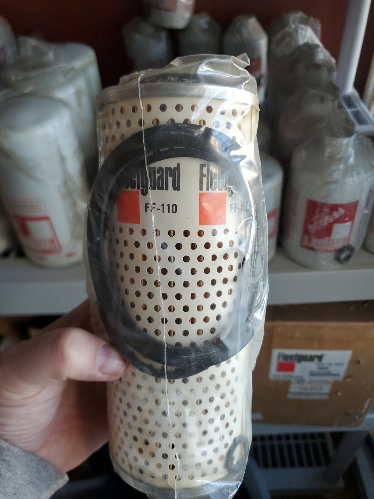 FLEETGUARD FF110 - Cross reference oil filters