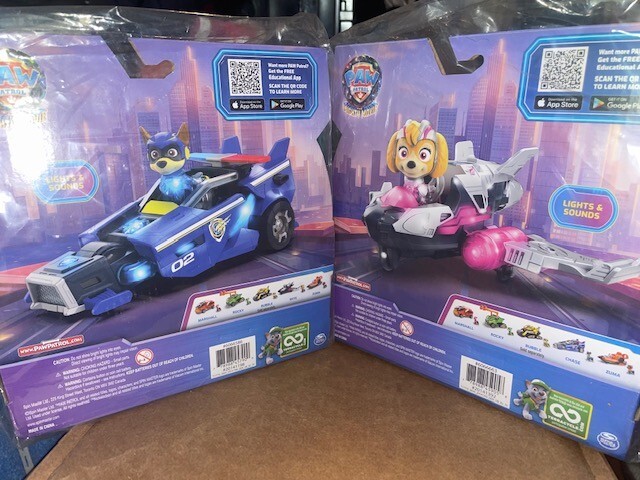 Paw Patrol The Mighty Movie Chase & Skye Mighty Movie Jet Lights ...