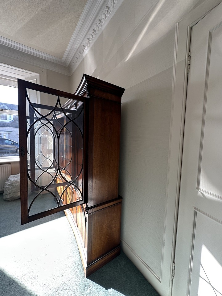 Beautiful vintage Bevan Funnell curved mahogany display cabinet with ...