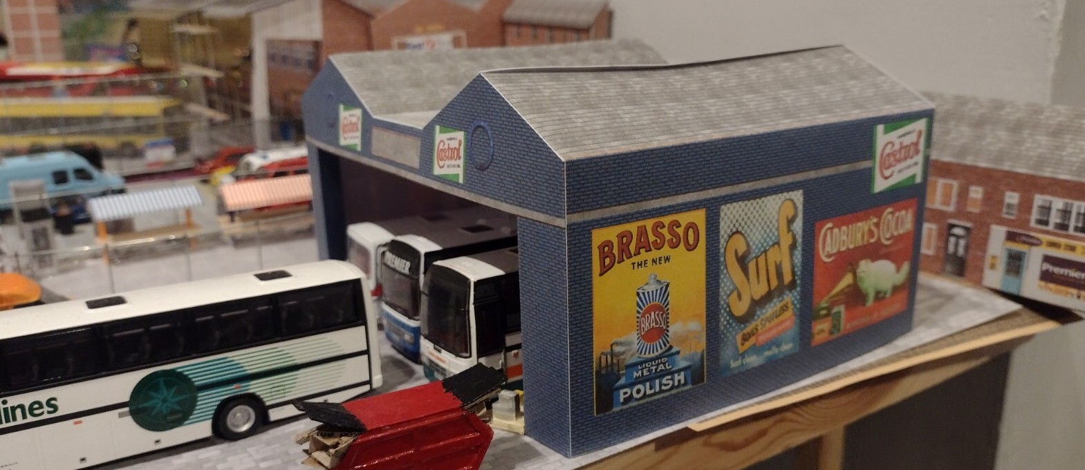 1/76 Oo Scale Bus Garage Blue brick with adverts, build your own | eBay UK