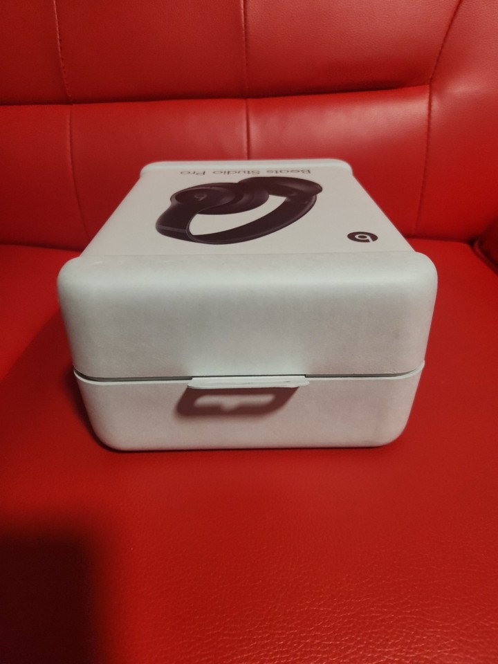 Beats by Dr. Dre Studio Pro Wireless Bluetooth Headphones - Black ...