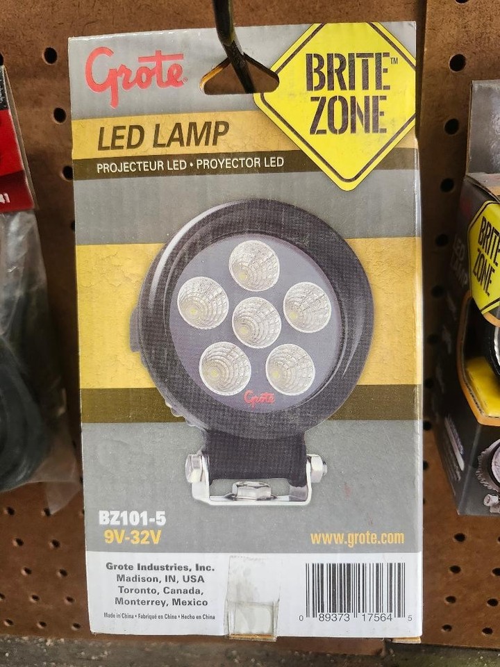 NEW Grote BZ101-5 BriteZone® LED Work Light 1600 Raw Lumens, Round | eBay