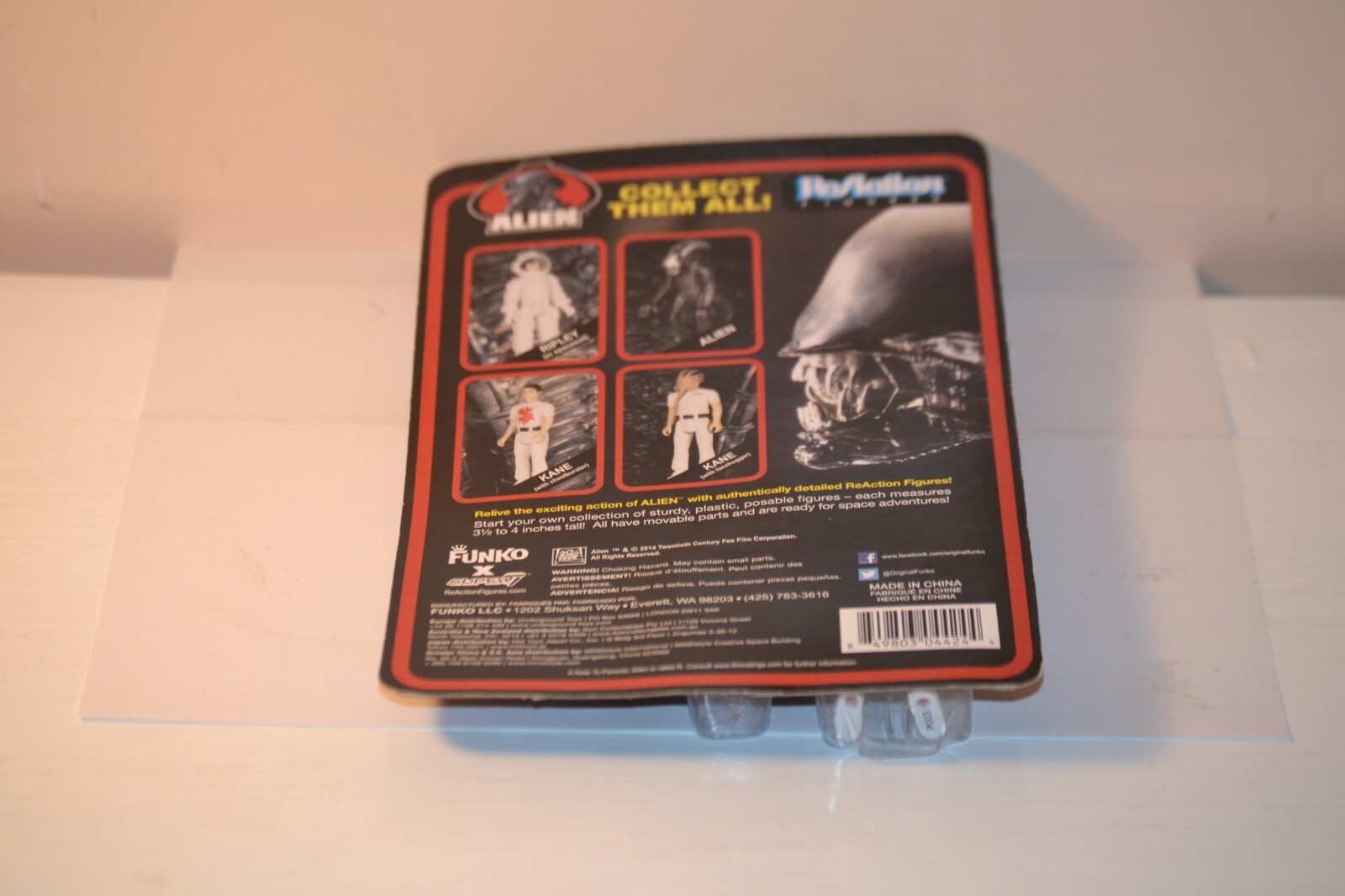 Alien KANE WITH FACEHUGGER 2014 Funko - ReAction 3.75 Inch Action ...