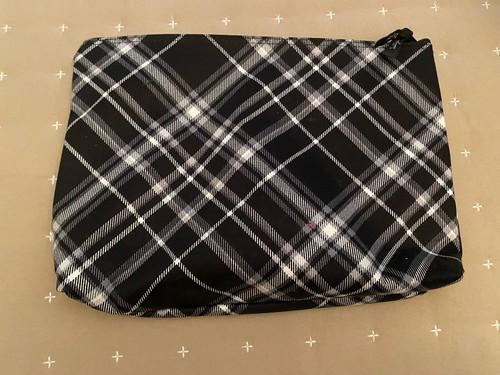 Thirty One Thermal Insulated Zipper Pouch - Black Pick Me Up Plaid - 12 ...