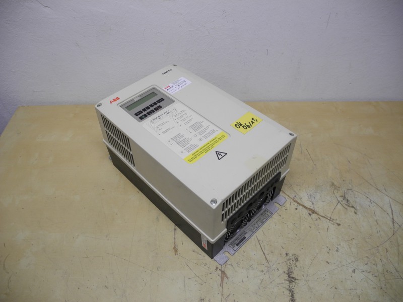 ABB ACS501-011-5-00P200000 SAMI GS Frequenzumrichter 15A Top Zustand | eBay