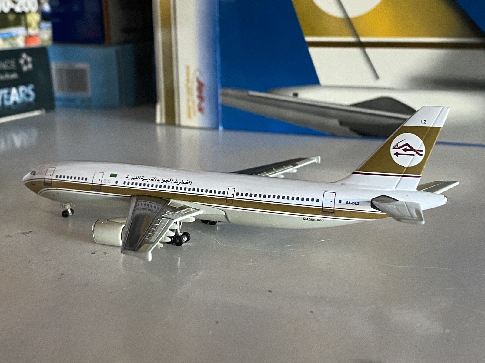 Jet-X Libyan Arab Airlines Airbus A300B4-600 1:400 5A-DLZ JX444 ...
