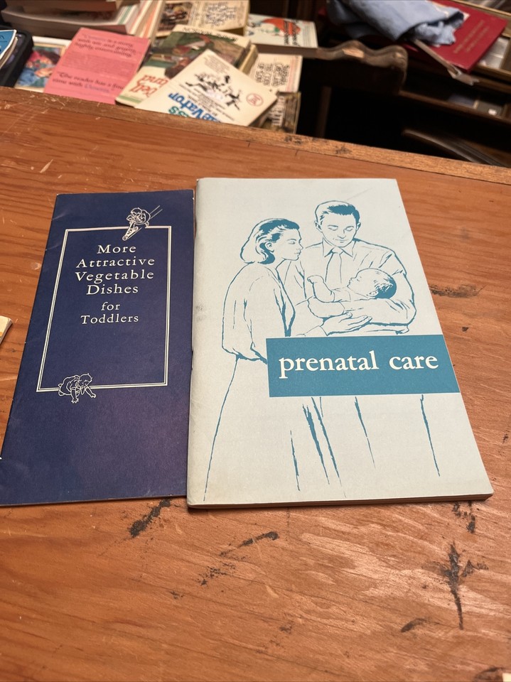 Vintage 26 LOT BABY Books 1940s-70s Pamphlets Magazines Baby Care How ...