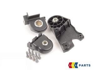 NEW GENUINE MERCEDES MB C CLASS W205 HEADLIGHT RS BRACKET REPAIR KIT ...