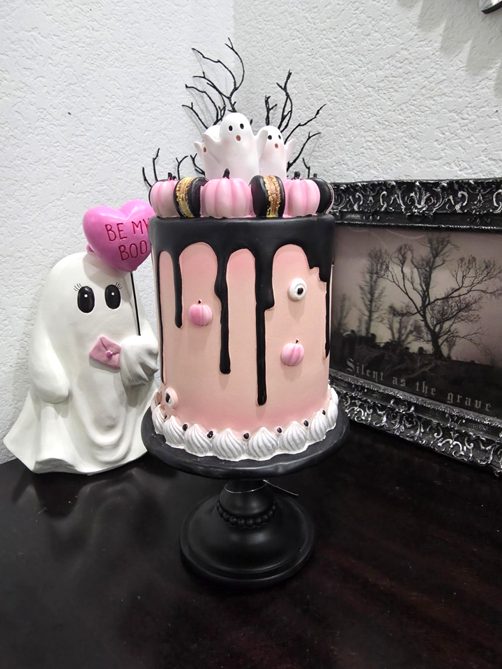 Ghoulish PINK Pumpkin Halloween Ghost Macaroon Cake Spooky Figurine 13 ...