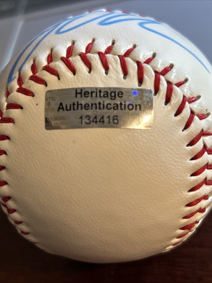 JD Vance Vice President SIGNED AUTOGRAPH Baseball w/COA HOLOGRAM | eBay