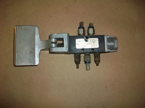 ARO Pneumatic Foot Switch E212FS-G USED | eBay